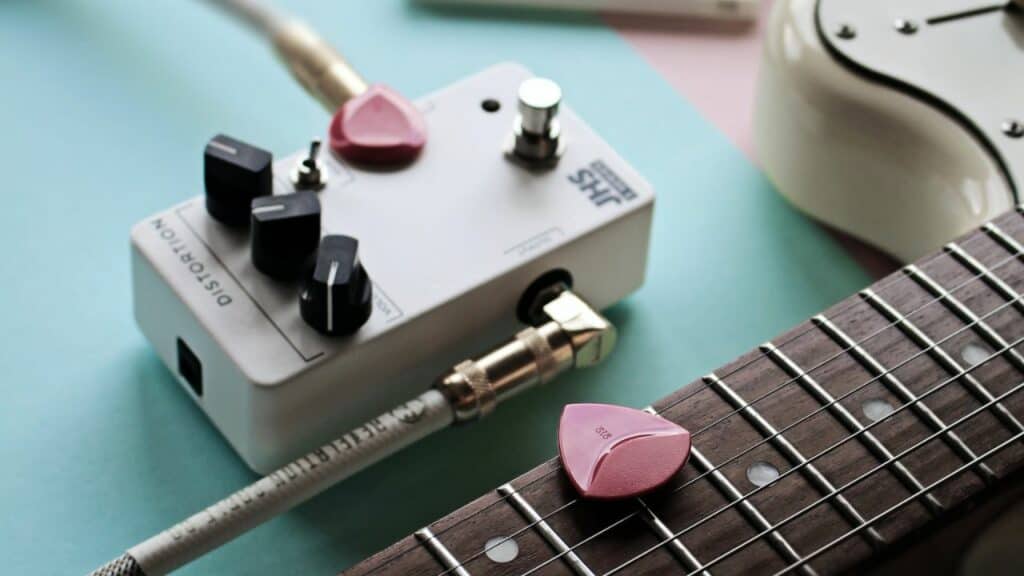 Why Is My Distortion Pedal Not Working All Stringed