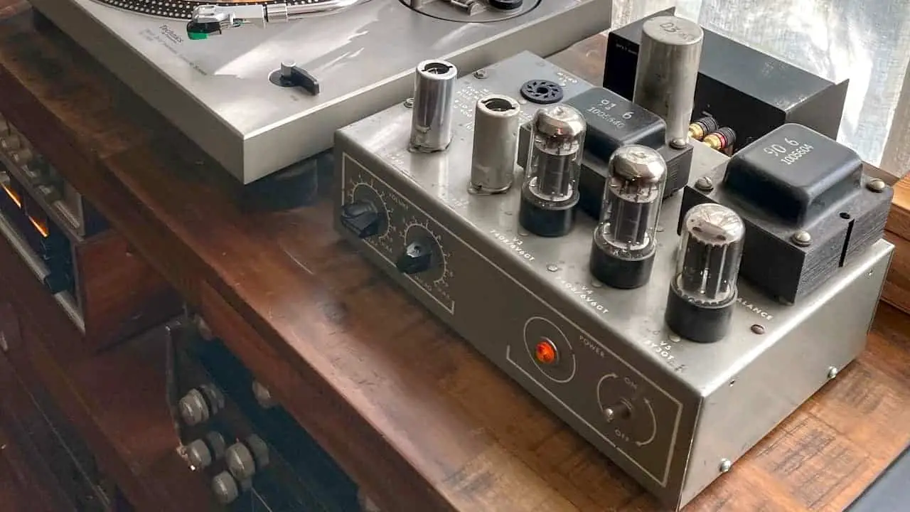 How Do I Choose The Right Tube Amp For My Needs?