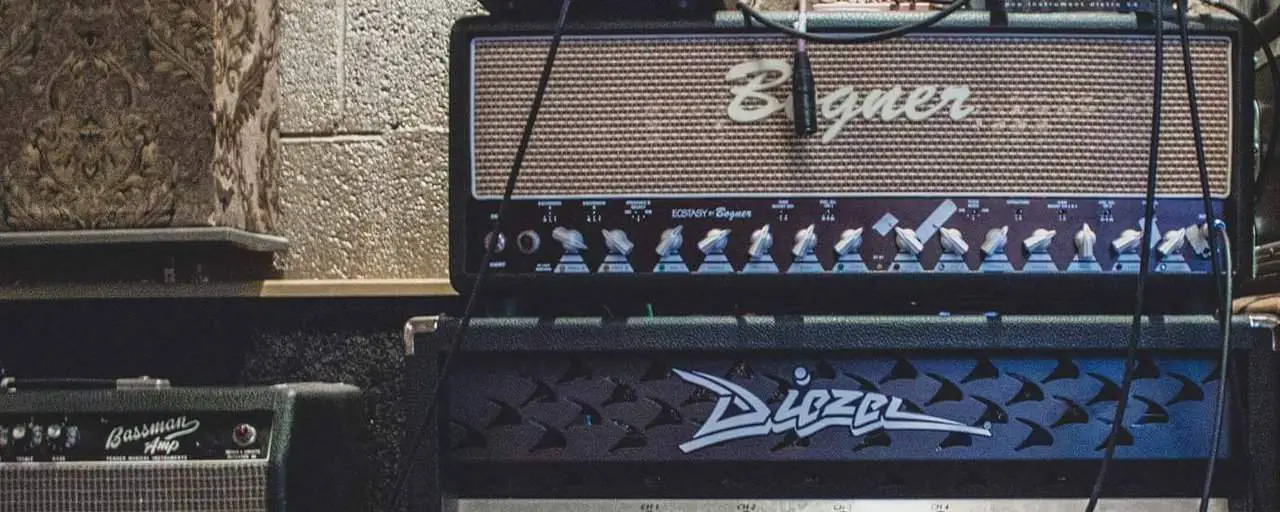 How Do Tube Amps Compare To Digital Amps?