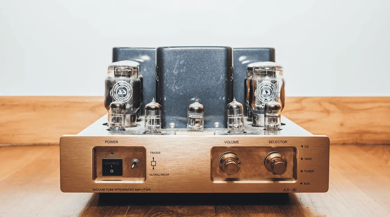 How Do You Clean The Tubes In A Tube Amp?