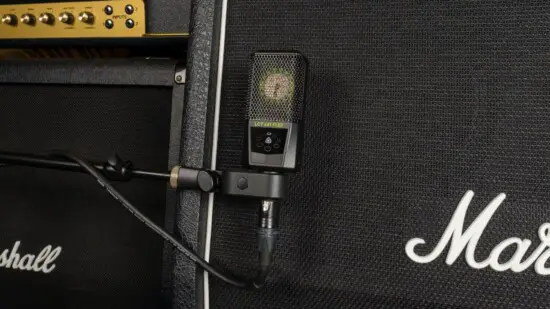 Different Techniques On How To Mic A Guitar Amp | All Stringed