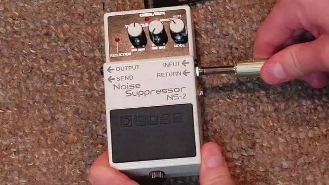 What Does A Noise Gate Pedal Do? | All Stringed