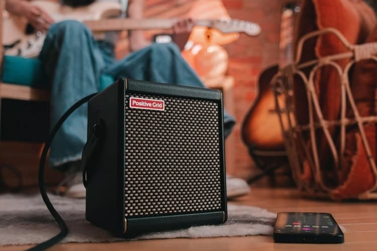 What Features Should I Look For In A Practice Amp?