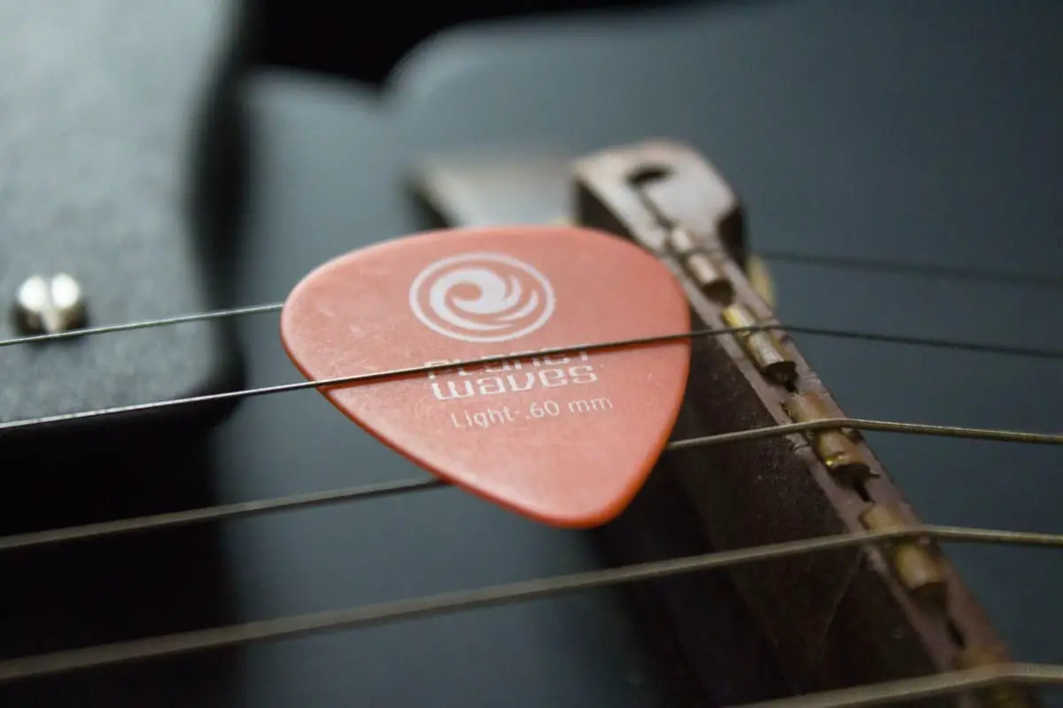 What Guitar Pick Should I Use All Stringed What Guitar Pick Should I Use All Stringed