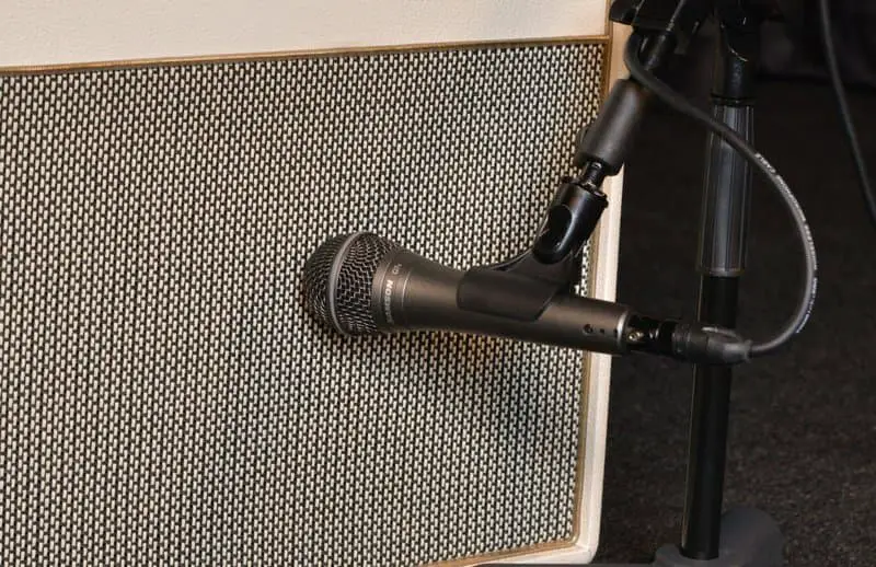 What Is The Best Way To Mic A Jazz Amp?